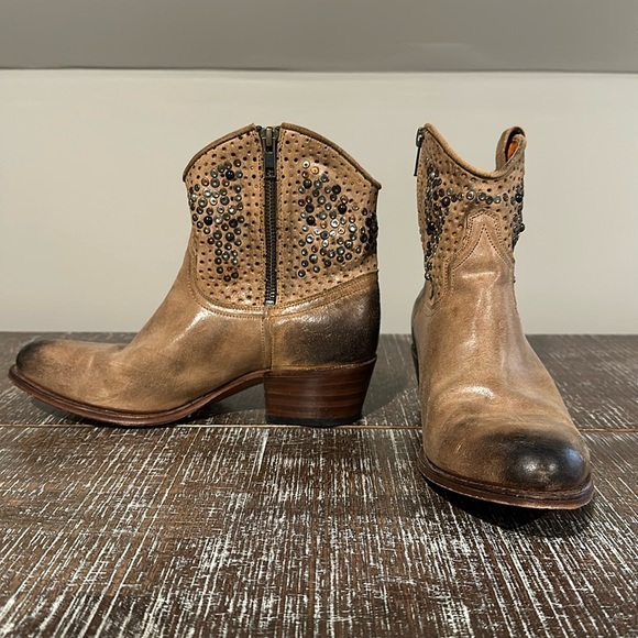 Frye | Shoes | Frye Deborah Studded Ankle Western Moto Boot 7 | Poshmark